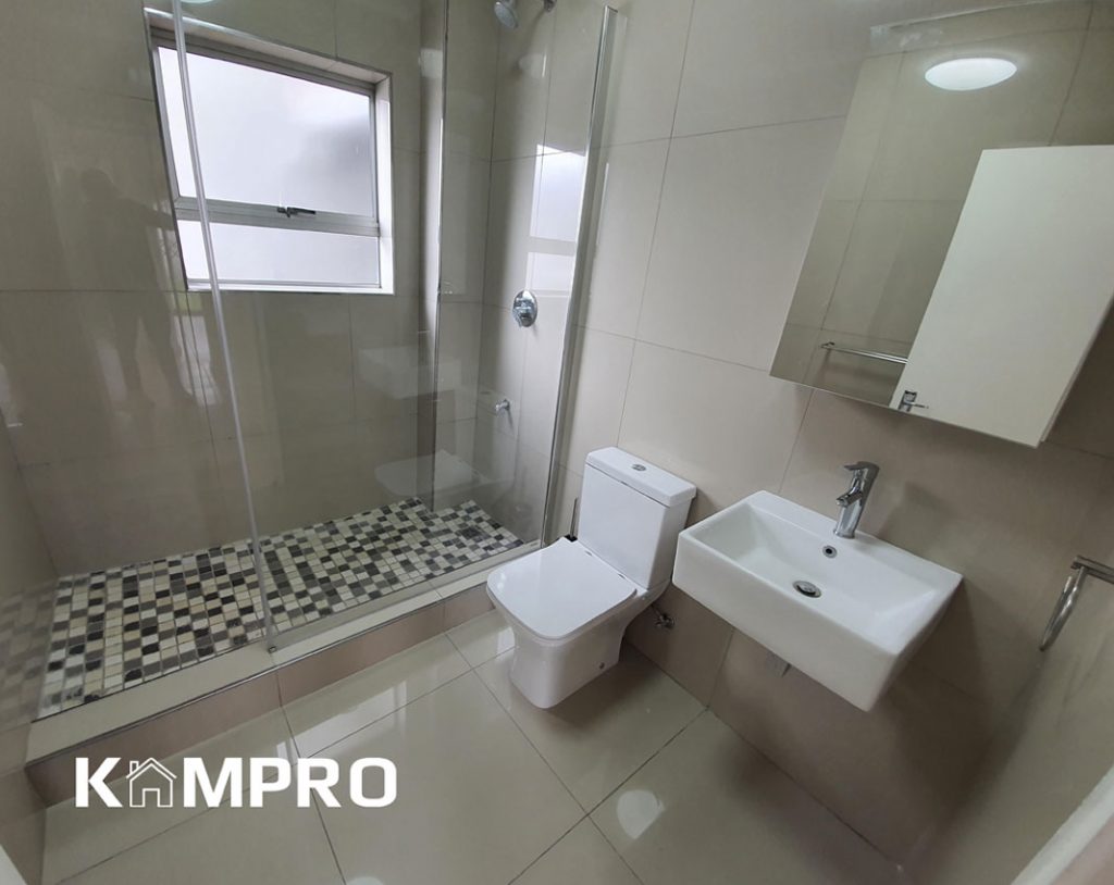 KAMPRO – The Team of your Dream